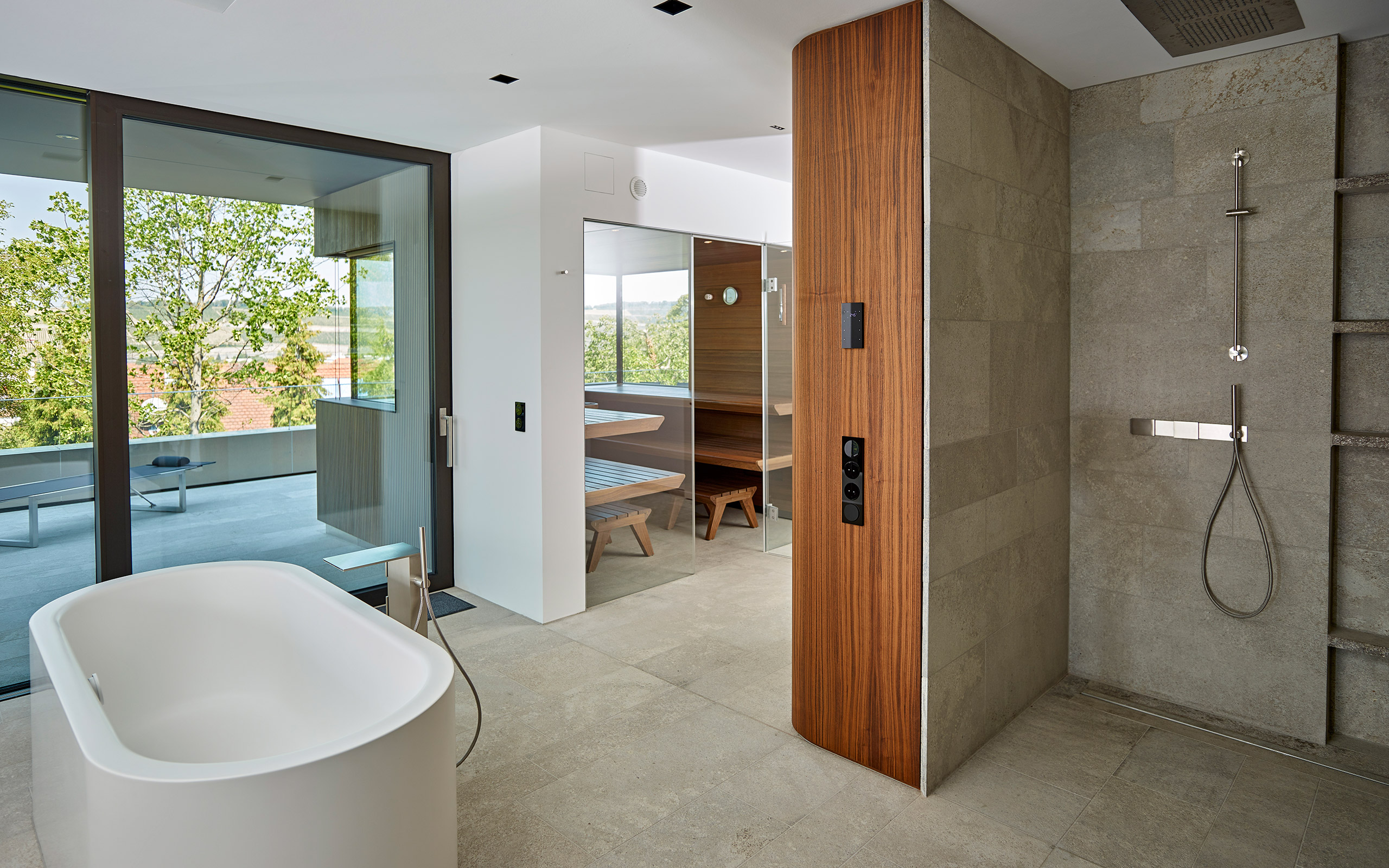 Privatreferenz: Sauna AURA mit Aussicht - KLAFS